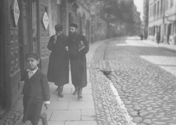 Polacy i Żydzi. Tysiąc lat historii - Chwała Zapomniana